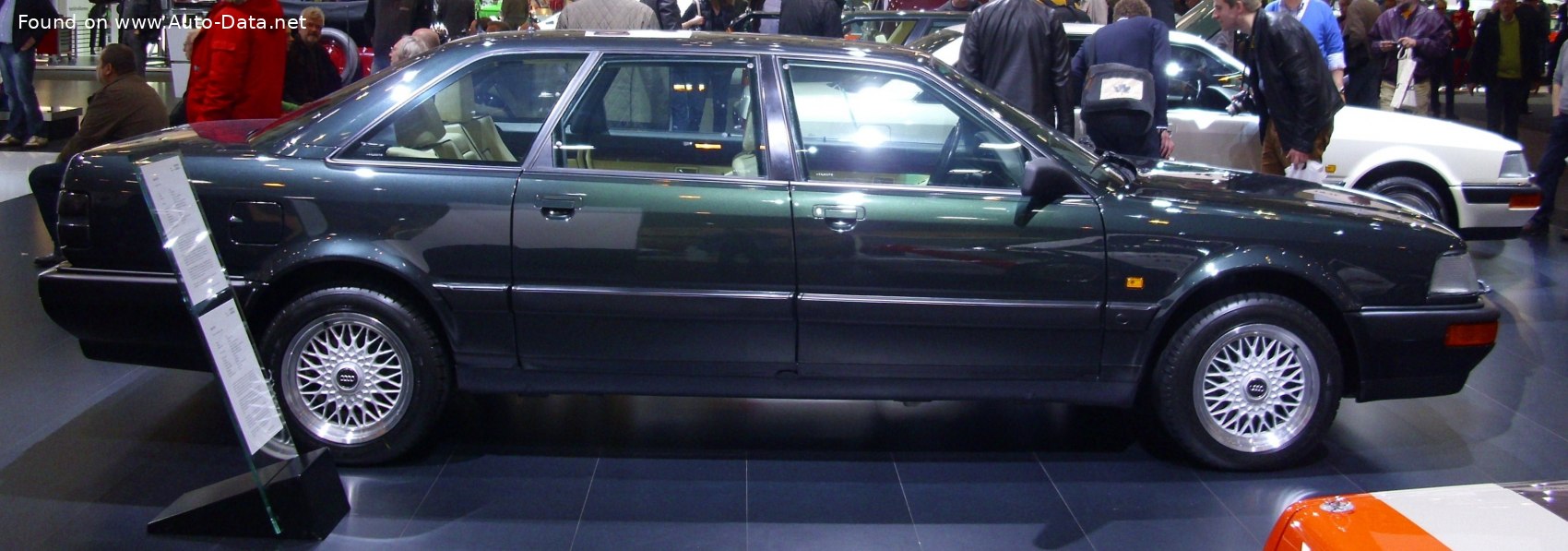 Audi V8 technical specifications and fuel economy